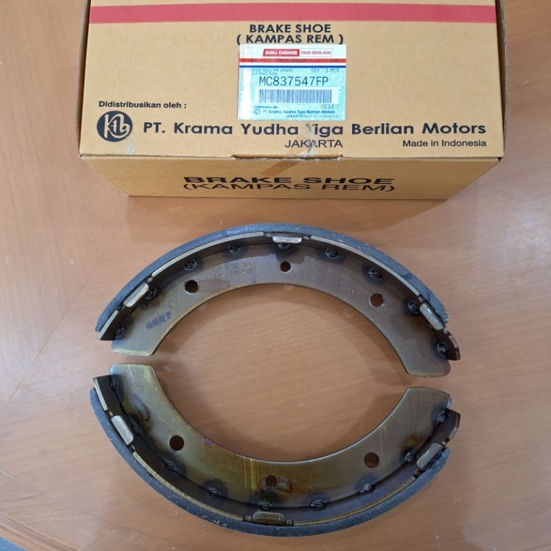 Jual KAMPAS REM BELAKANG COLT DIESEL CANTER ENGKEL - MC837547FP ...