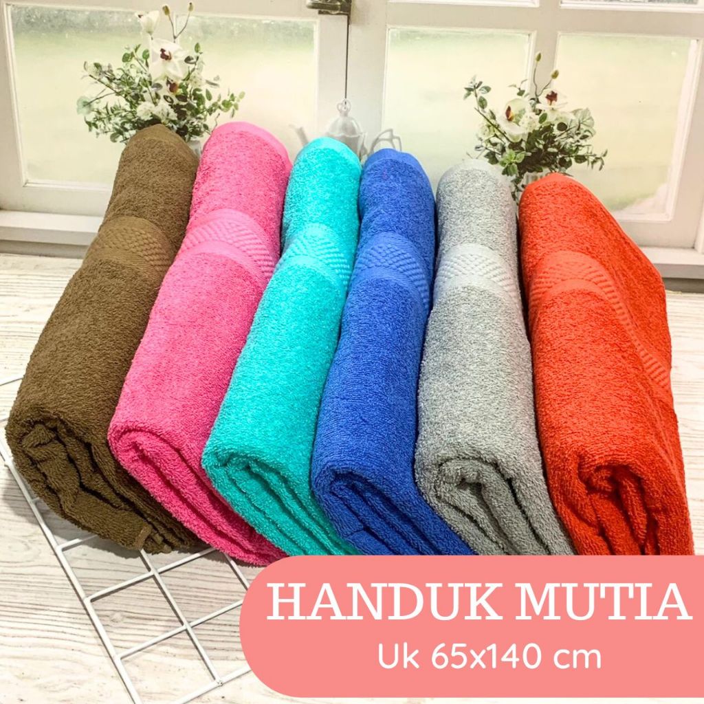 Jual Suryamart Mutia Handuk Mandi Dewasa Jumbo Tebal Warna Polos Ukuran 65x140 Cm Shopee Indonesia