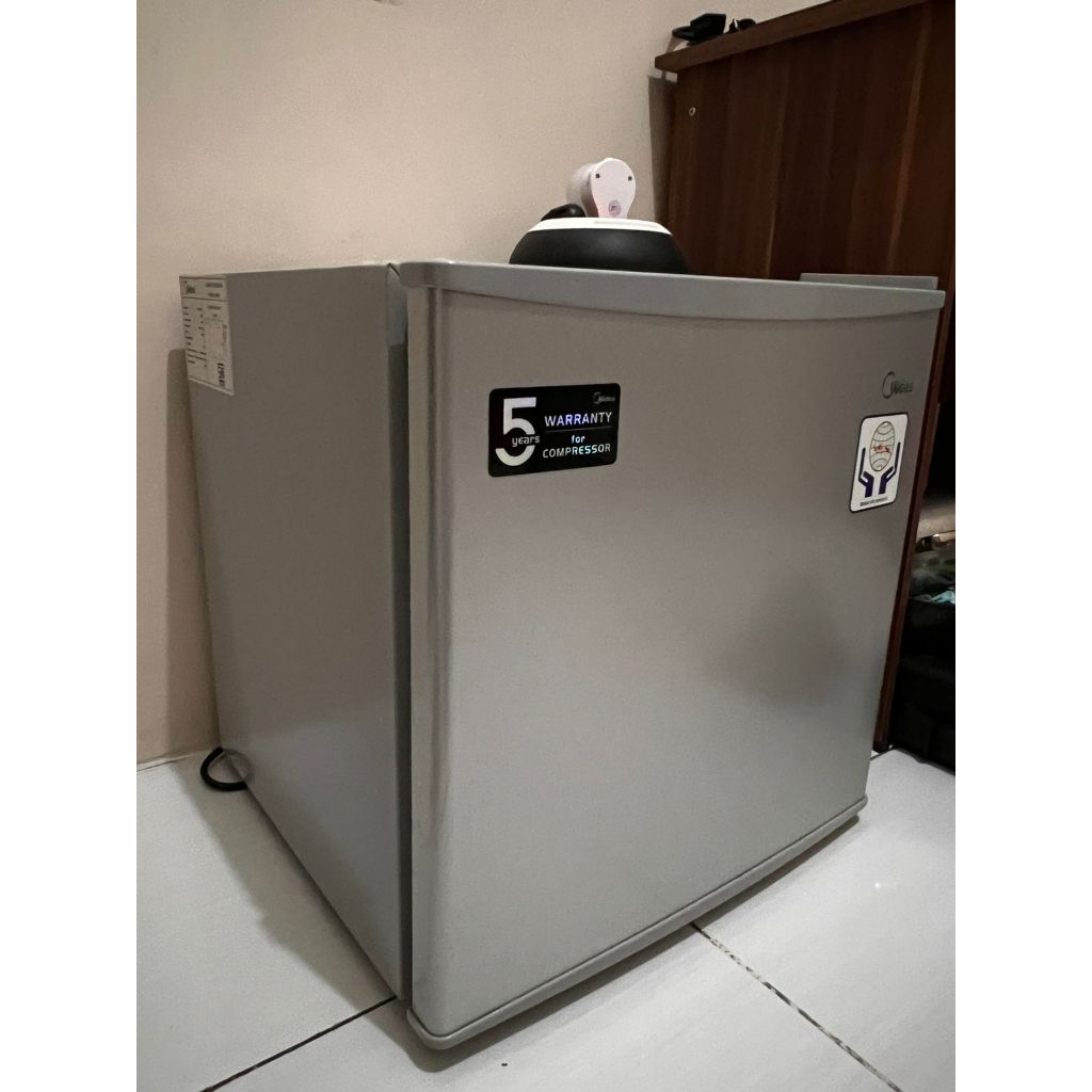Jual Kulkas Portable Midea HS-65L | Shopee Indonesia