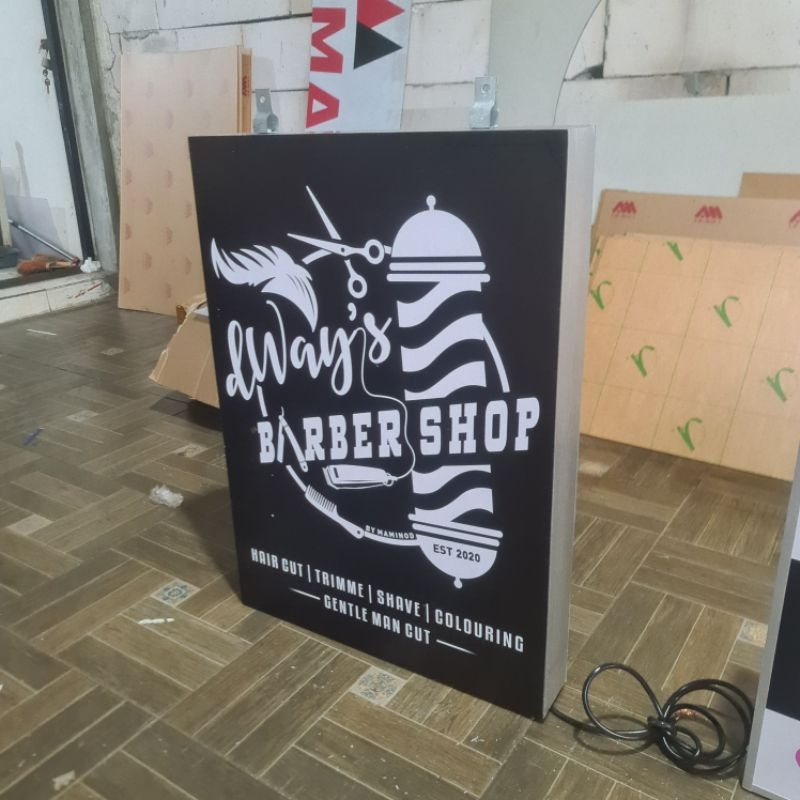 Jual Neon Box 2 Muka + Bracket Full Akrilik Ukuran 30cm x 50cm | Shopee ...