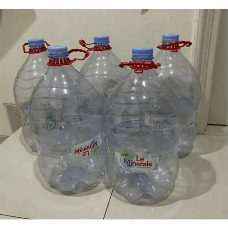 Jual galon bekas le mineral 15L botol galon le mineral | Shopee Indonesia
