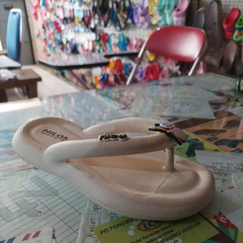 Jual Sandal Japit Mixue | Sandal Japit Merk Hilos | Sandal Kekinian ...