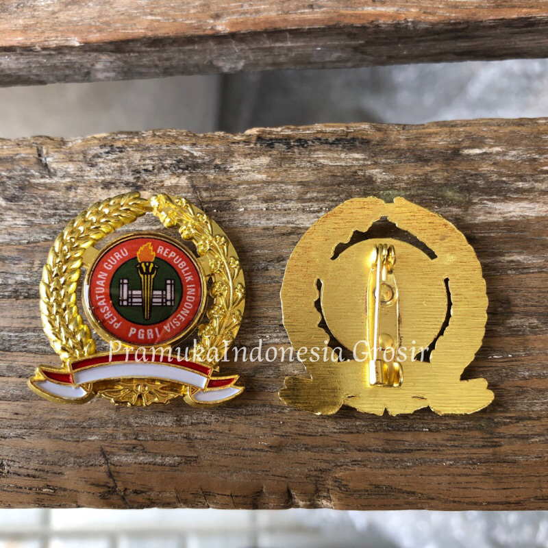 Jual PIN PGRI / BROS PGRI / LENCANA PGRI / AKSESORIS PGRI GURU | Shopee ...