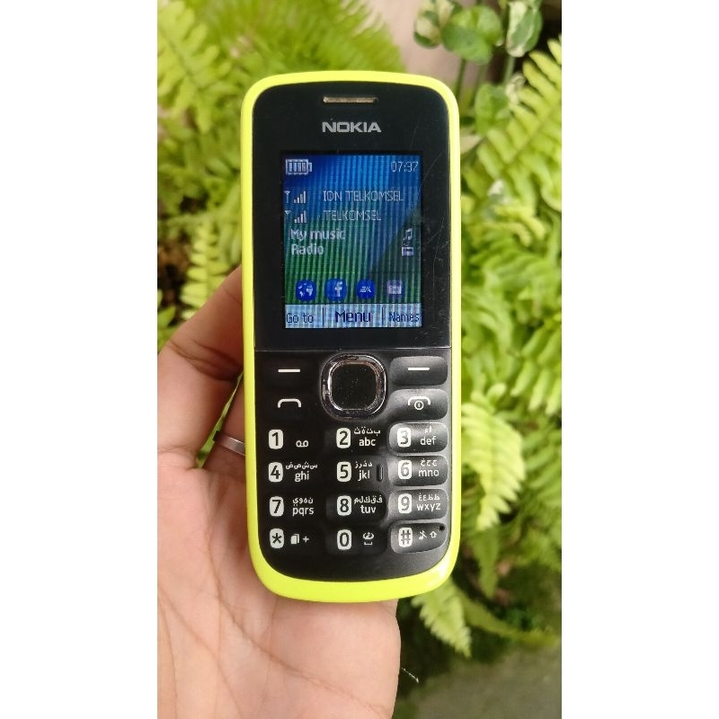 Jual Nokia 110 original dual SIM keypad Arab HP jadul langka | Shopee ...
