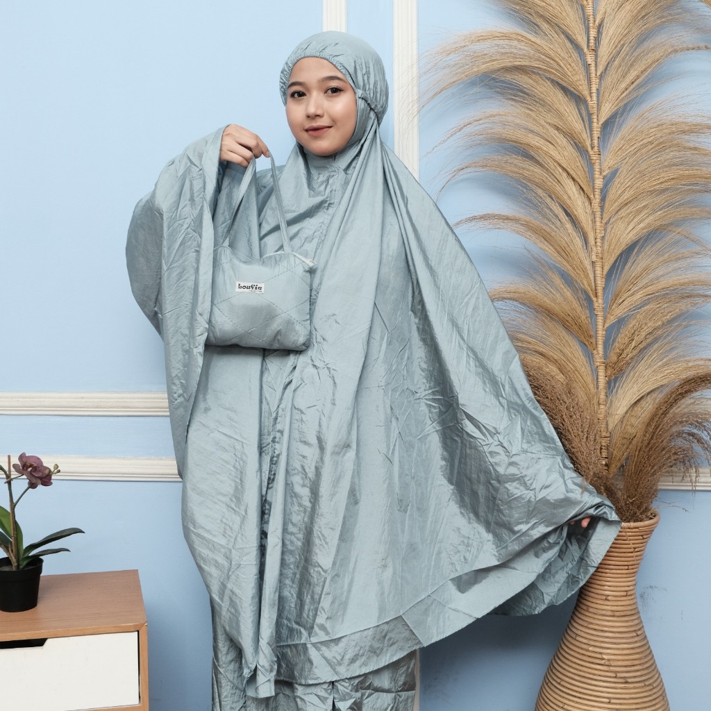 Jual LOUFIE - Mukena Dewasa Jumbo Parasut Polos Travelling | Shopee ...