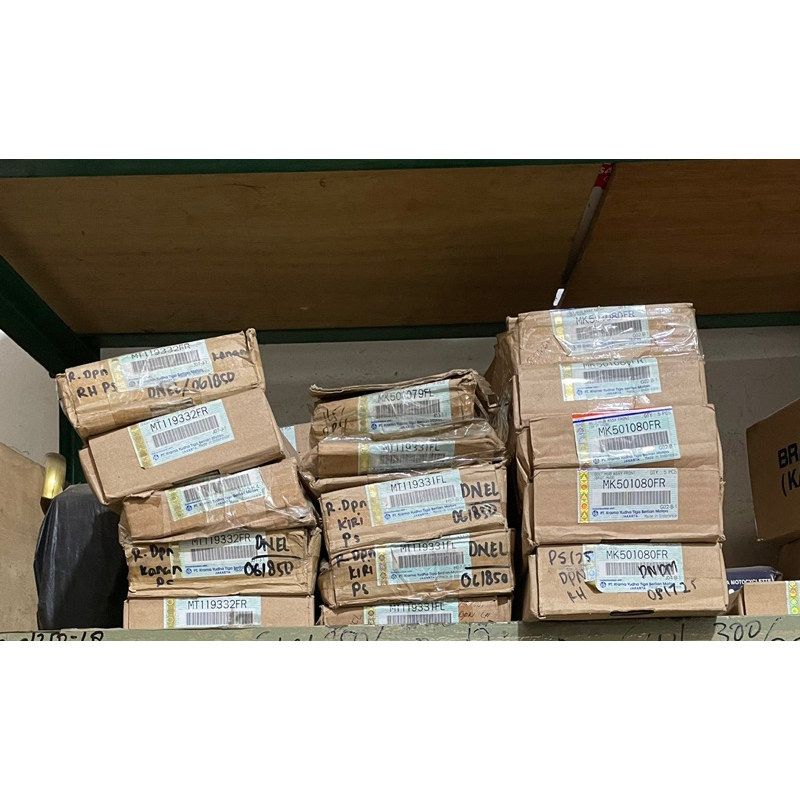 Jual BAUT RODA MITSUBISHI MK 501080 FR (Untuk Roda Depan Kanan PS 125) | Shopee Indonesia