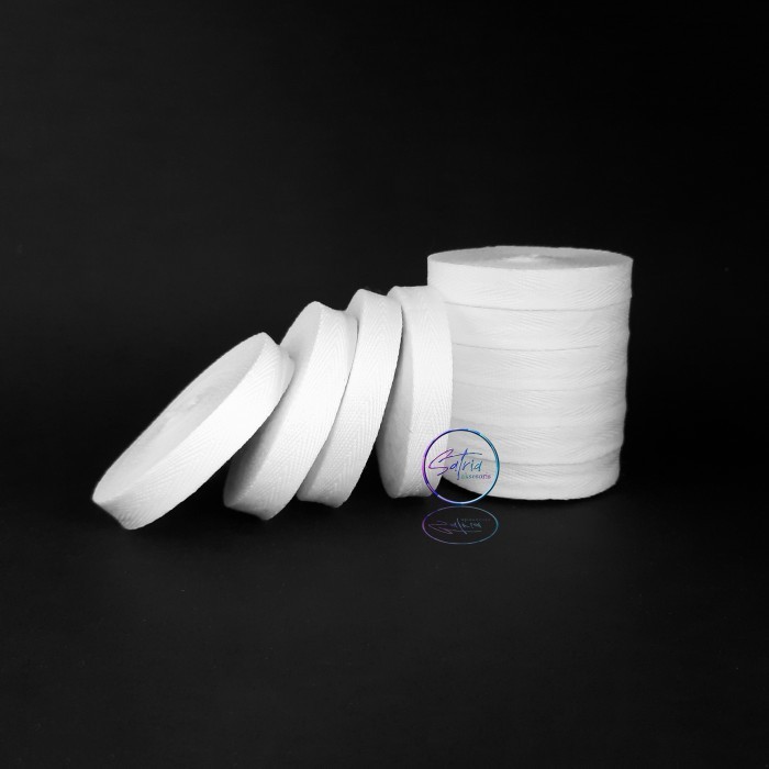 Jual VETERBAN KATUN / TALI GULING SPREI BANTAL / TALI BENDERA | Shopee ...