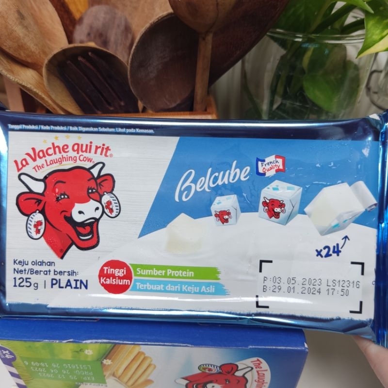 Jual keju mpasi anak BELCUBE cheese 125 / the LAUGHING COW cheez ...