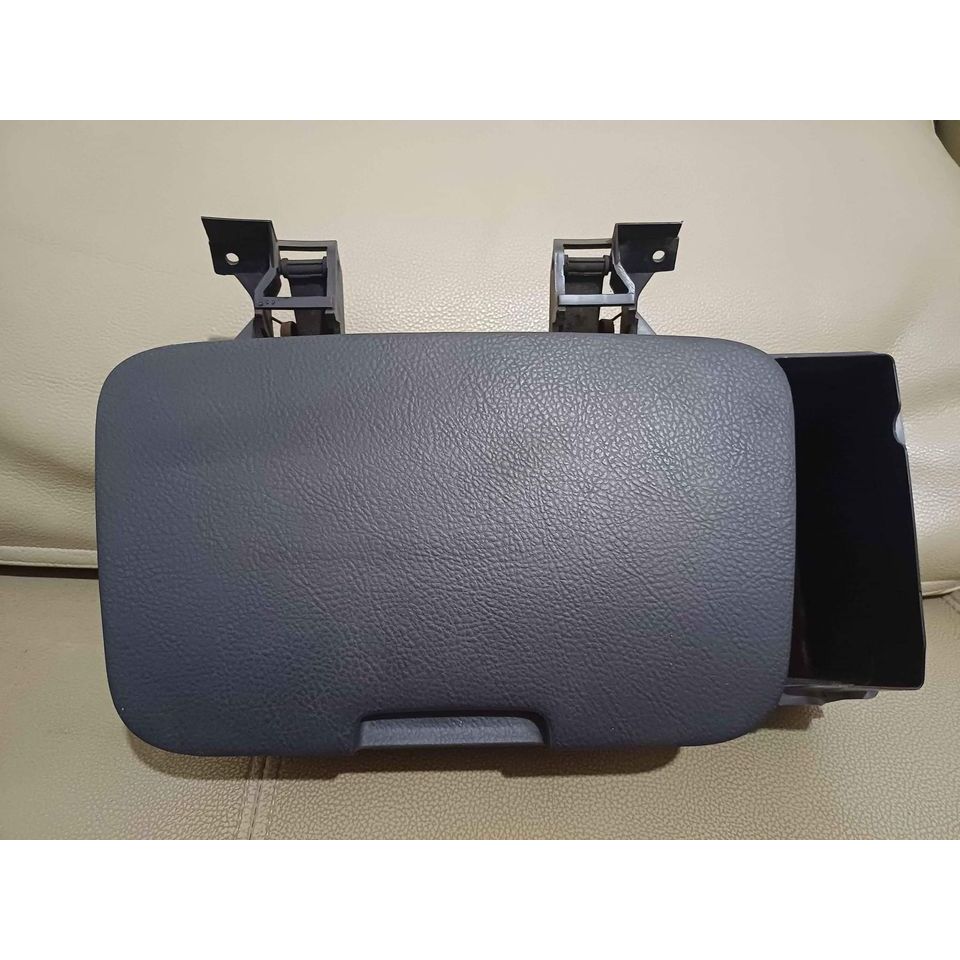 Jual Tutup Box Laci Atas Dashboard Toyota Vios Gen 1 Gen1 2003 2007 ...