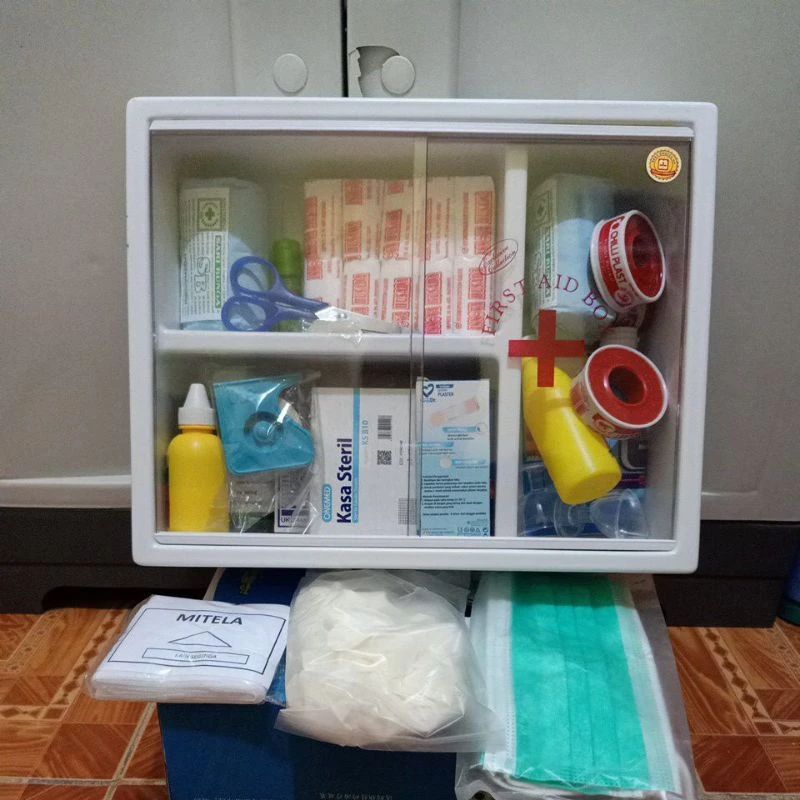 Jual Kotak P3K MK 11 Plus Isi P3K FIRST AID KIT | Shopee Indonesia