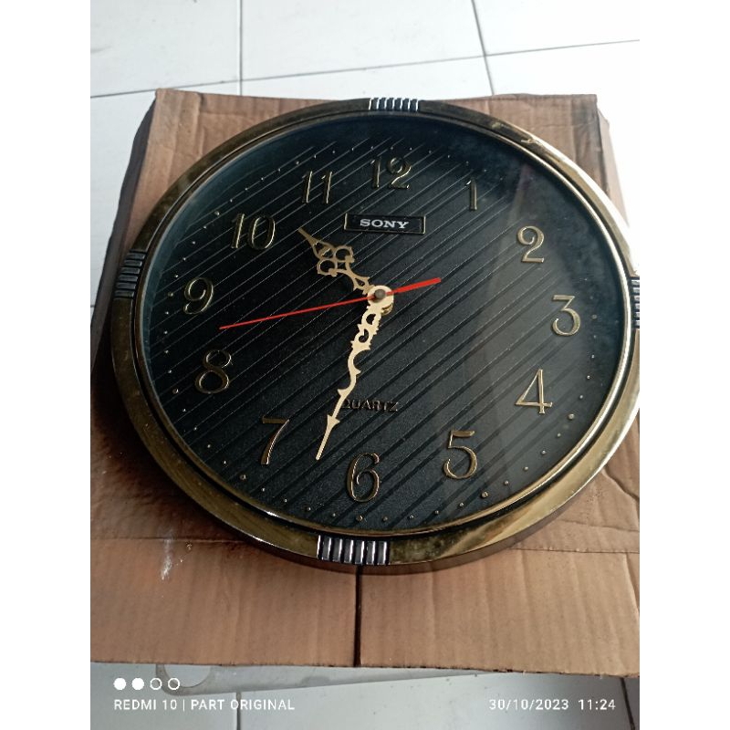 Jual JAM DINDING HITAM POLOS ELEGANT SONY | Shopee Indonesia