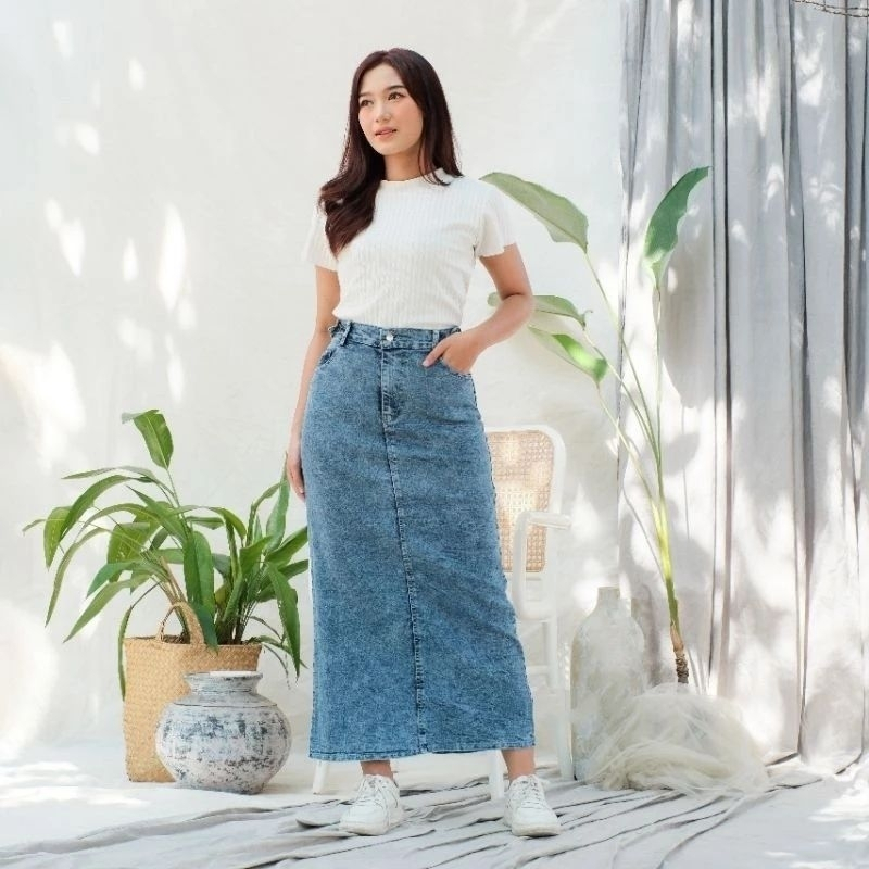 Jual Rok jeans wanita panjang korean style rok jeans skrit span Theana ...