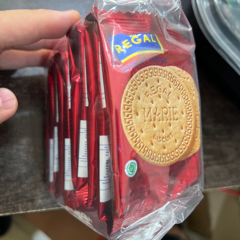 Jual Roti Biskuit Marie Regal Renceng | Shopee Indonesia