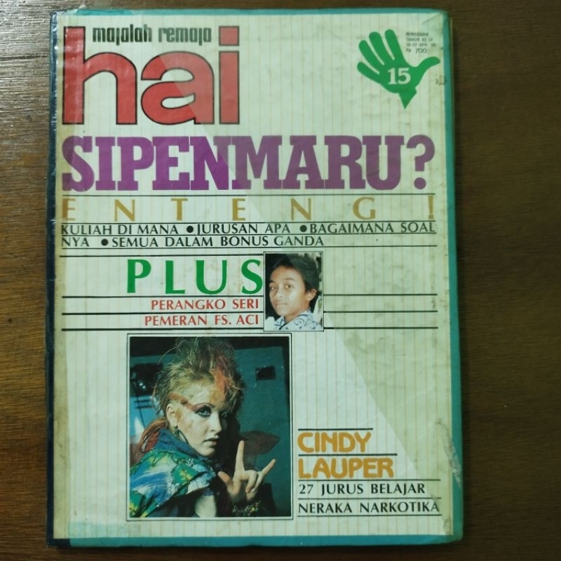 Jual majalah Hai, artikel Nicky Astria muda & Cindy Lauper pin up ...