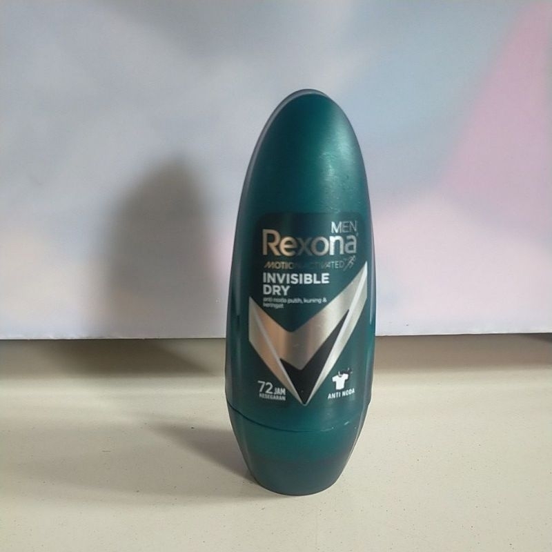 Jual Rexona Men Anti Perspirant Deodorant Roll On Invisible Dry 45ml | Shopee Indonesia