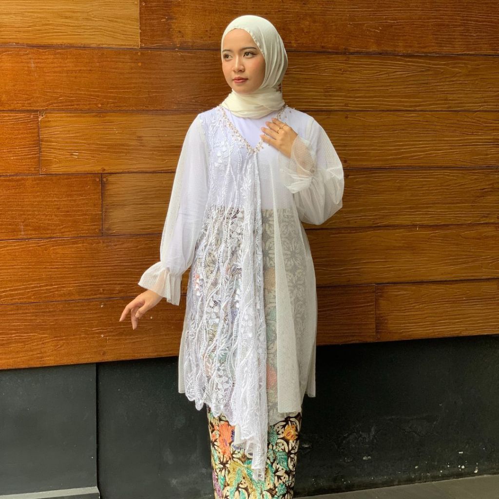 Jual Batik Toean Njonja - Kebaya Lace Putih Modern | Shopee Indonesia