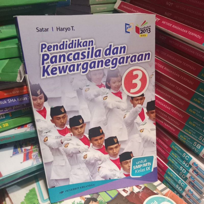 Jual buku pendidikan pancasila dan kewarganegaraan (PPKn) SMP kelas 3-9 penerbit erlangga ...