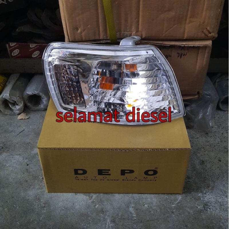 Jual LAMPU SEIN SEN FRONT CORNERLAMP CORNER LAMP TOYOTA ALL NEW COROLLA ...