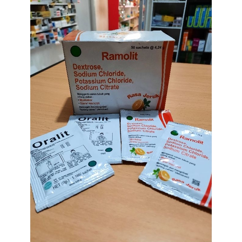 Jual Oralit Ramolit pengganti cairan tubuh saat diare muntaber 1 sachet ...