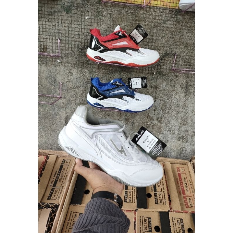Jual Pro ATT BSD Sepatu batminton bawah Full karet mentah ukuran 39/43 | Shopee Indonesia