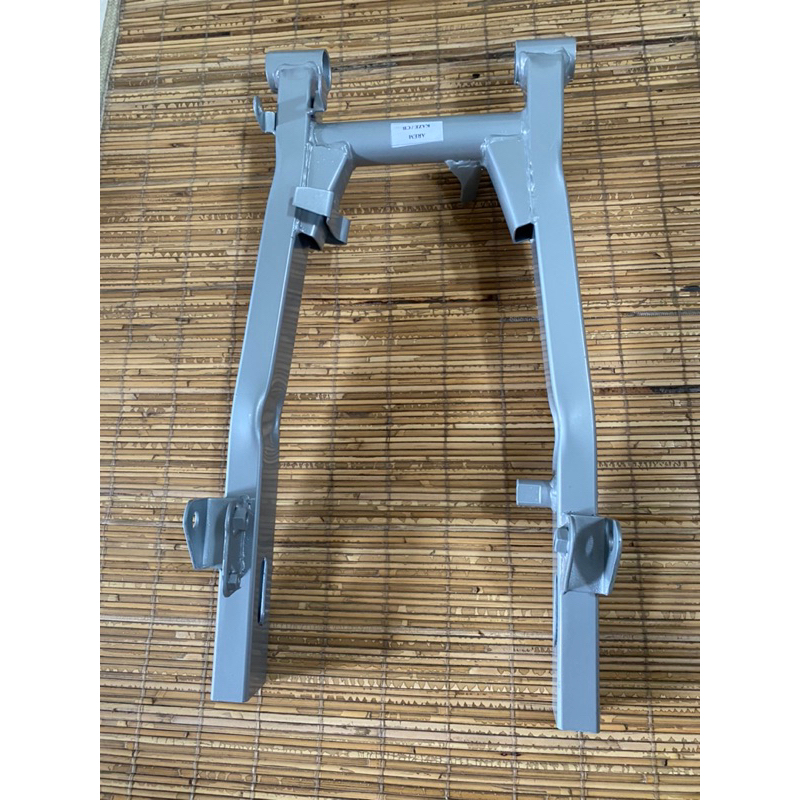 Jual SWING AREM ARM KAZE KAZER REPRO SILVER FULLSET PNP CB GL 100 MP ...