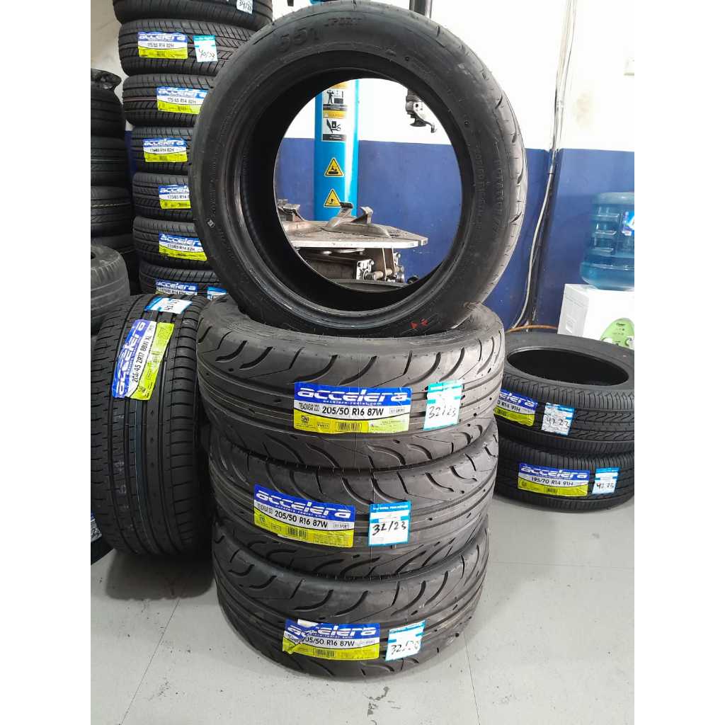 Jual BAN MOBIL SEMI SLICK UKURAN 205 50 R16 ACCELERA 651 SPORT | Shopee Indonesia