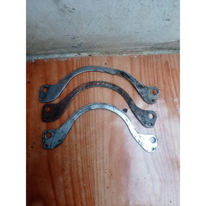 Jual plat besi dudukan gir depan revo absolute blade lama second ...