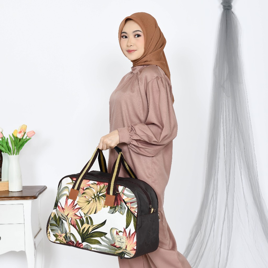 Jual Travel Bag Besar Model Tas Pakaian simpel muat Baju lebih banyak ...
