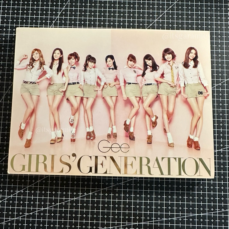 Jual [ RARE ] Album Official SNSD Girls generation Gee japan oress ver- tiffany hyoyeon taeyeon ...
