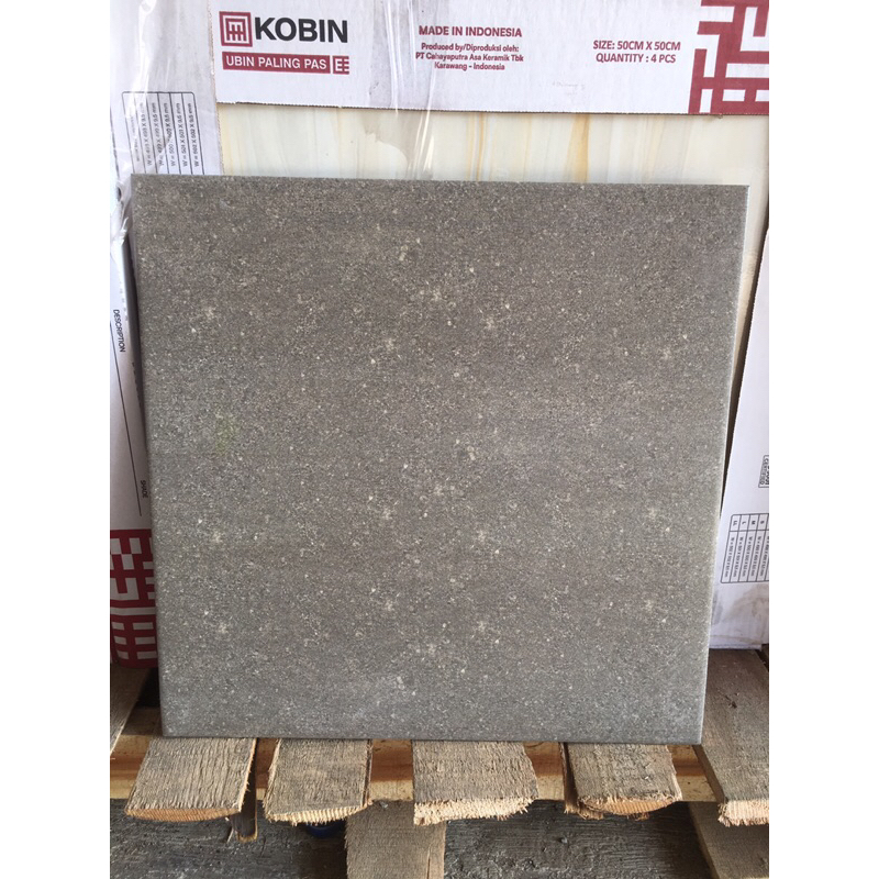 Jual keramik 40x40 abu grey tua matt kesat tidak licin kw3 cemento ...