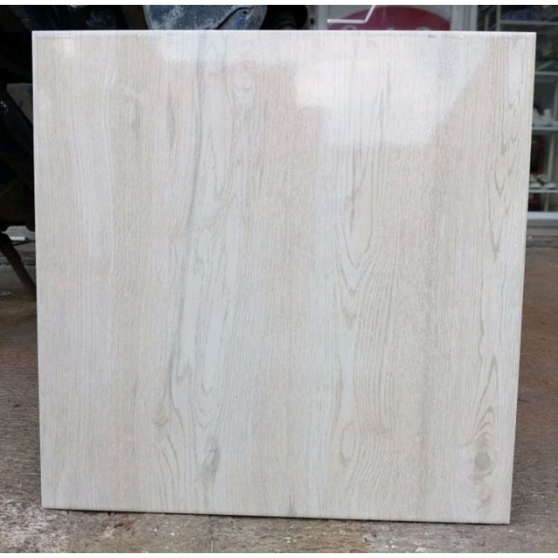 Jual Keramik Lantai 40x40 Oakwood Cream Motif Kayu Kilap Kw1 | Shopee ...