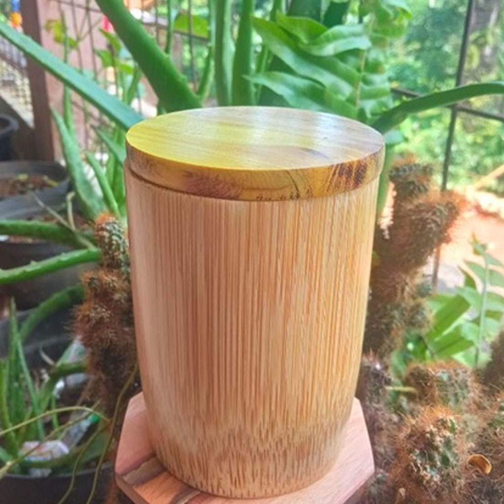 Jual Gelas Bamu Asli Dari Bambu Plus Tutup Gelas Dari Kayu Gelas Bambu Alami, Souvenir Gelas ...