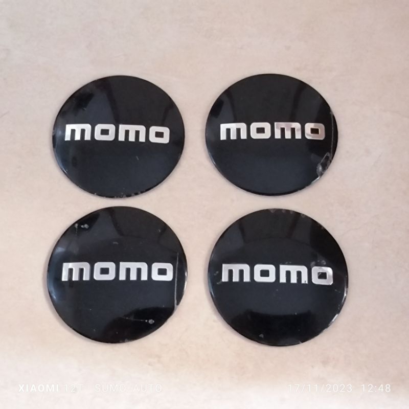 Jual sticker stiker lapisan tutup dop velg mobil logo MOMO diameter ...