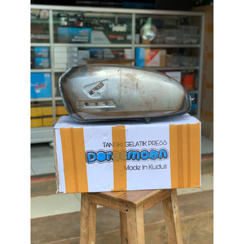 Jual TANGKI PRES CB 100 DORAEMON TANGKI CB 100 COPY ORIGINAL DORAEMON ...