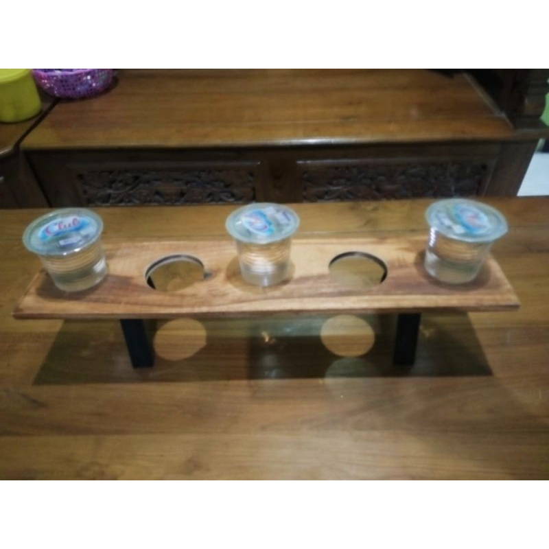 Jual meja tempat AQUA gelas kayu dan besi 5 lubang | Shopee Indonesia