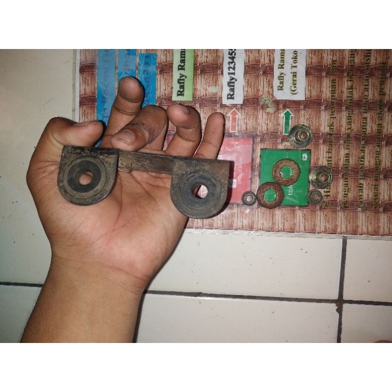 Jual braket Stoplamp f1zr Vega r old Scorpio z old ori copotan motor ...