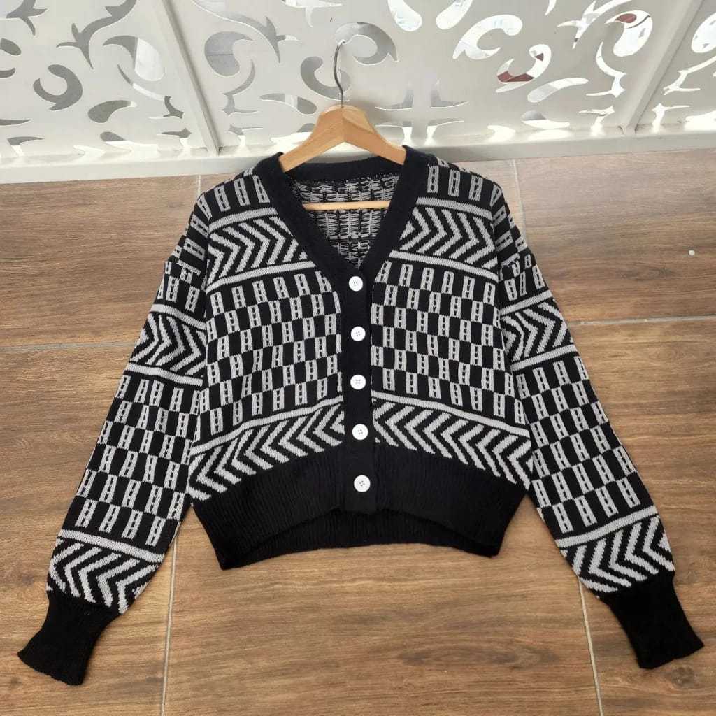 Jual Sweet Outer | Cardigan Rajut Monochrome Tebal/ Outwear ARROW SWEET ...