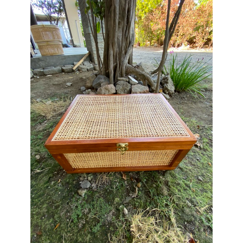 Jual BOX ROTAN WEBBING / KOTAK PERHIASAN AKRILIK / KOTAK SESERAHAN ...
