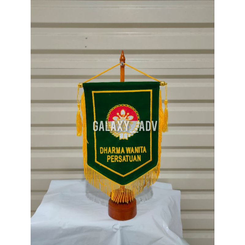 Jual bendera vandel meja DHARMA WANITA PERSATUAN + tiang vandel ...