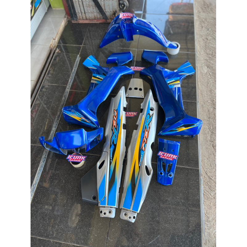 Jual body bodi set FIZR F1ZR POSWAN cover body set halus BIRU SILVER ...