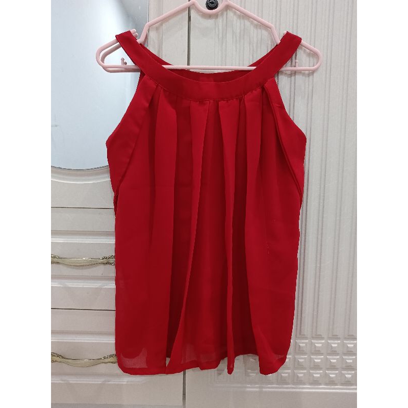 Jual Red Halter Ruffle Top BKK | Shopee Indonesia