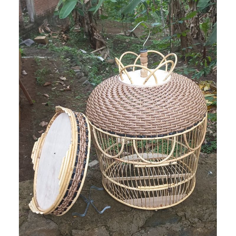 Jual SANGKAR BURUNG/SANGKAR PERKUTUT FULL ROTAN | Shopee Indonesia