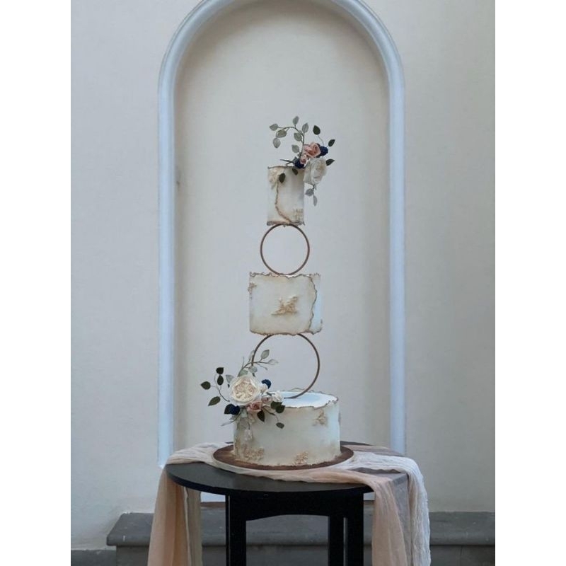 Jual Floating Cake Stand / Floating Cake Base / Floating Cake Spacer ...