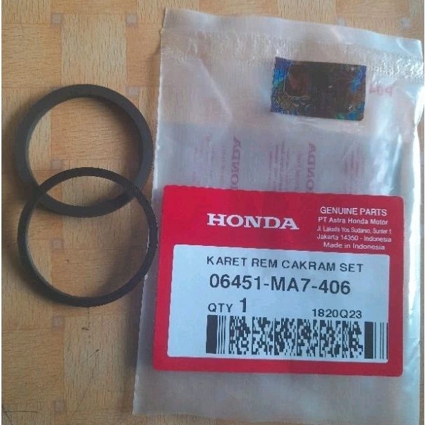 Jual seal O.ring karet piston kaliper cakram kepala babi (belakang) ori AHM HGP cocok A.N ADV ...