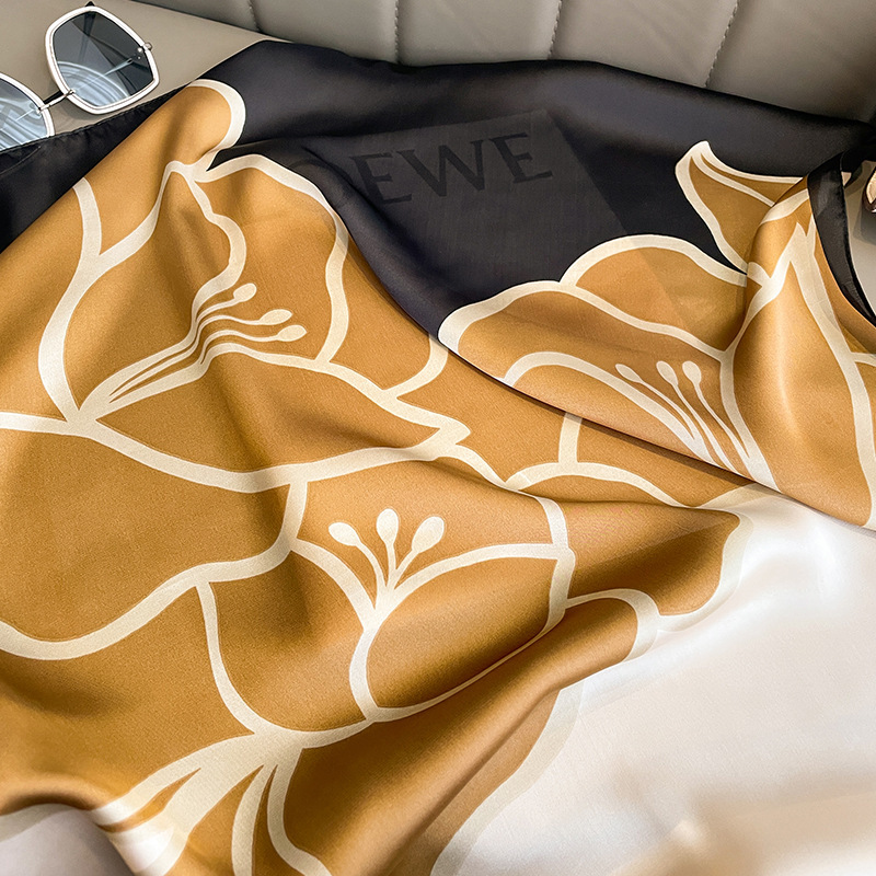 Jual Syal Kecil Leher Motif Bunga Syal Sutra Imitasi 70x70 Scarf Korea ...