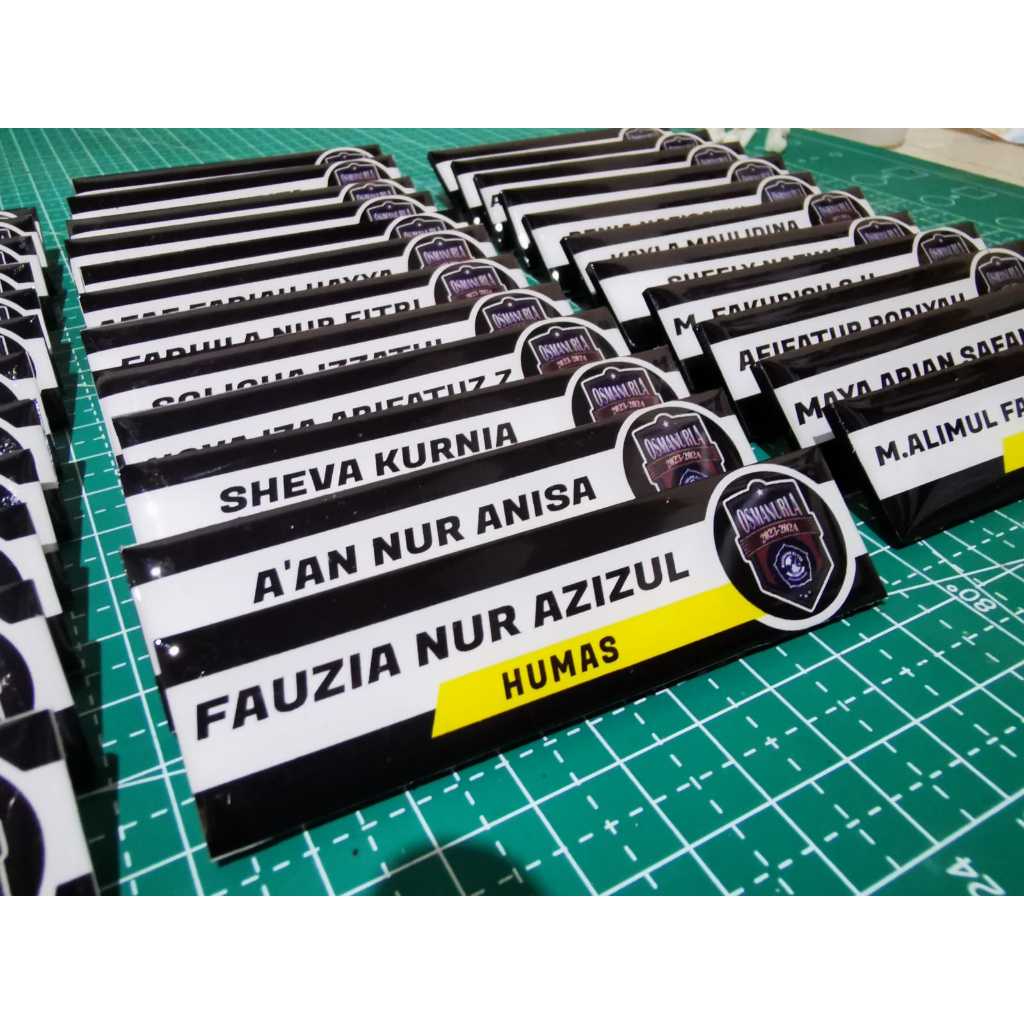 Jual Name Tag | Nama Dada | Papan Nama Dada Akrilik | Name Tag Akrilik ...