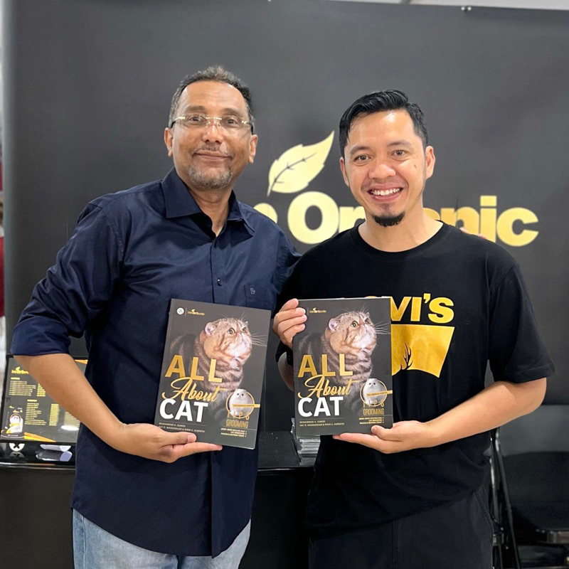 Jual Buku All About Cat | Im Organic | Shopee Indonesia