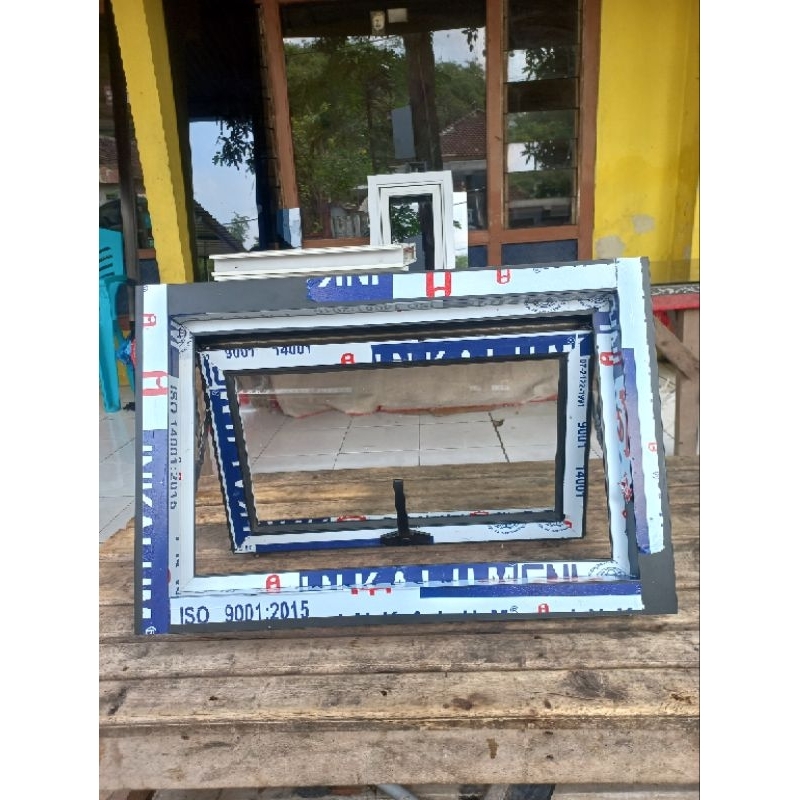 Jual JENDELA CASEMENT ALUMINIUM T40 X L60 FREE PACKING KAYU | Shopee Indonesia