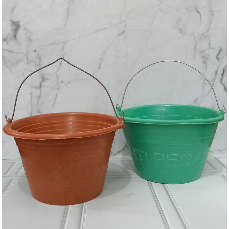 Jual TIMBA COR 15 L/ EMBER ANTI PECAH GAGANG BESI | Shopee Indonesia