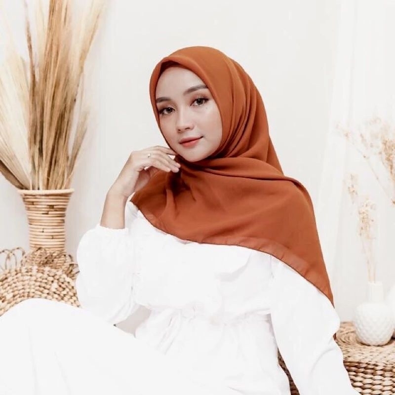 Jual BELLA SQUARE Premium / hijab segitiga bella square / jilbab ...